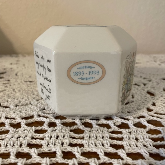 Wedgwood | Other | Vintage Octagonal Peter Rabbit Money Box By ...